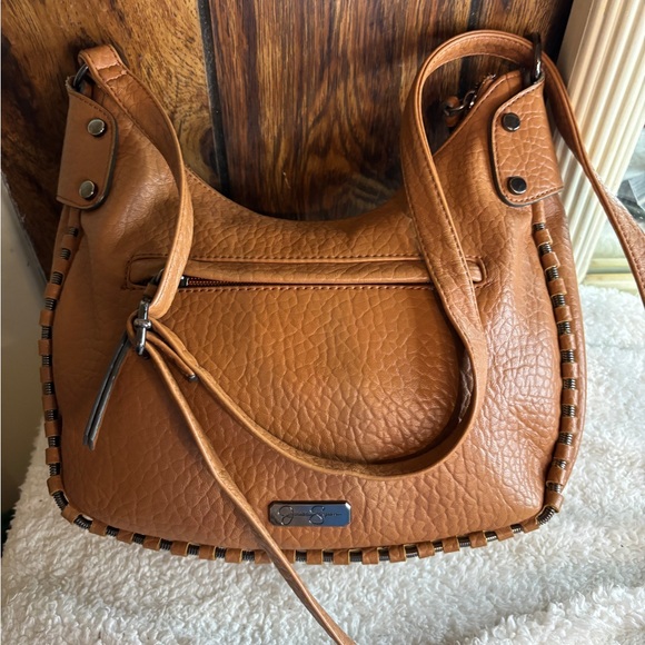 Jessica Simpson | Bags | Jessica Simpson Elegant Tan Leather Shoulder ...